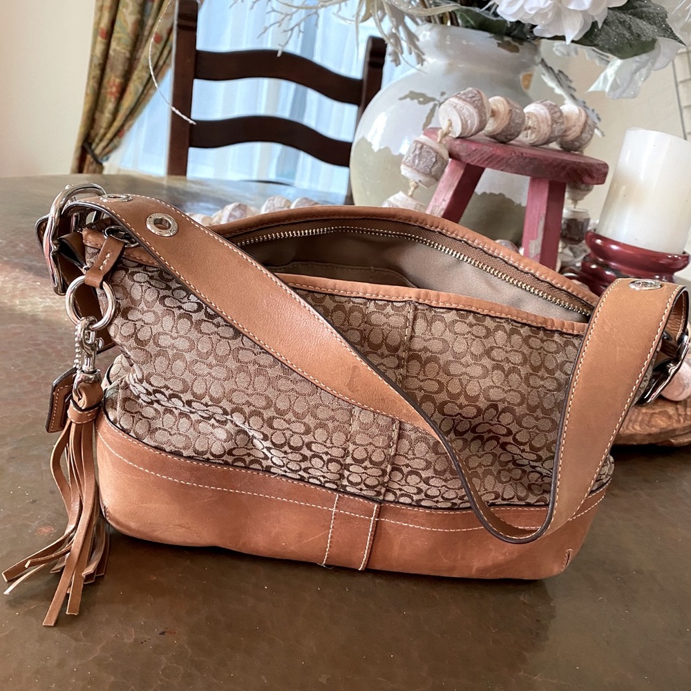 Coach Signature Collection Handbag - Gem